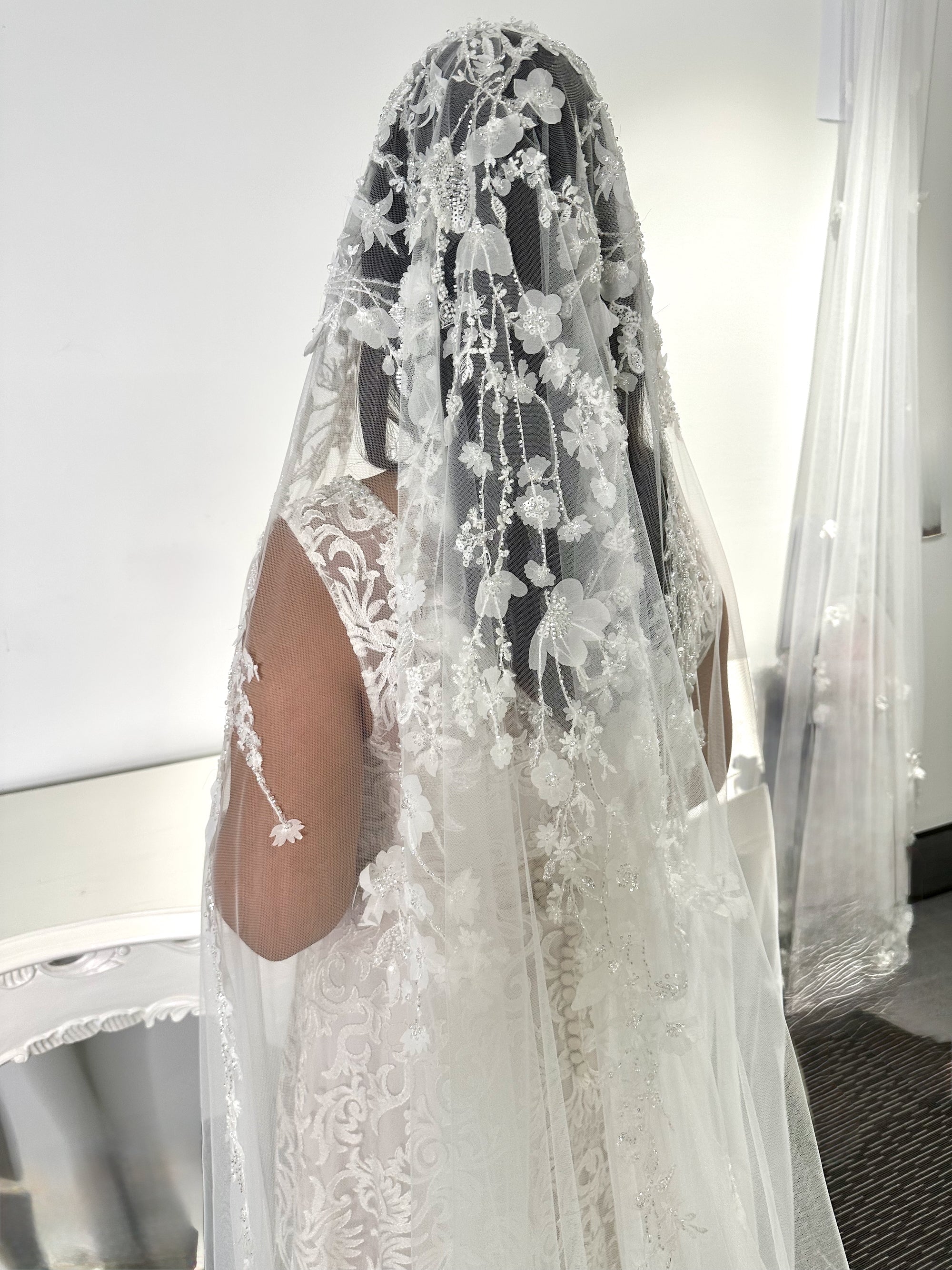 Whitney Veil – Dreamtime Veils